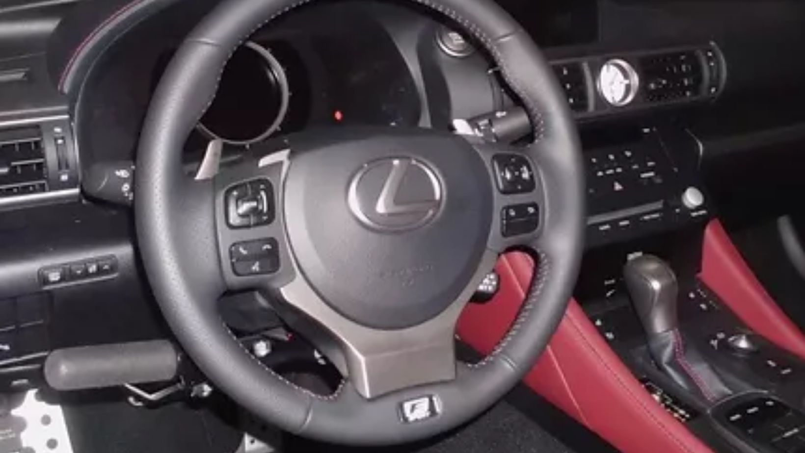 Driving Aids and Car Hand Controls - Clock Mobility of Michigan